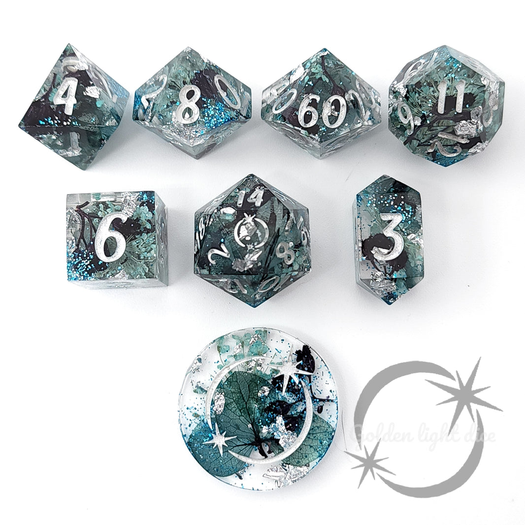 Full Dice Sets – Golden Light Dice